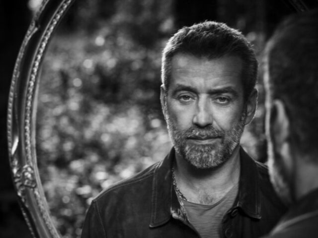 Daniele Silvestri ad Alba Fucens con ‘Il Cantastorie recidivo’ – LITHIUM 24